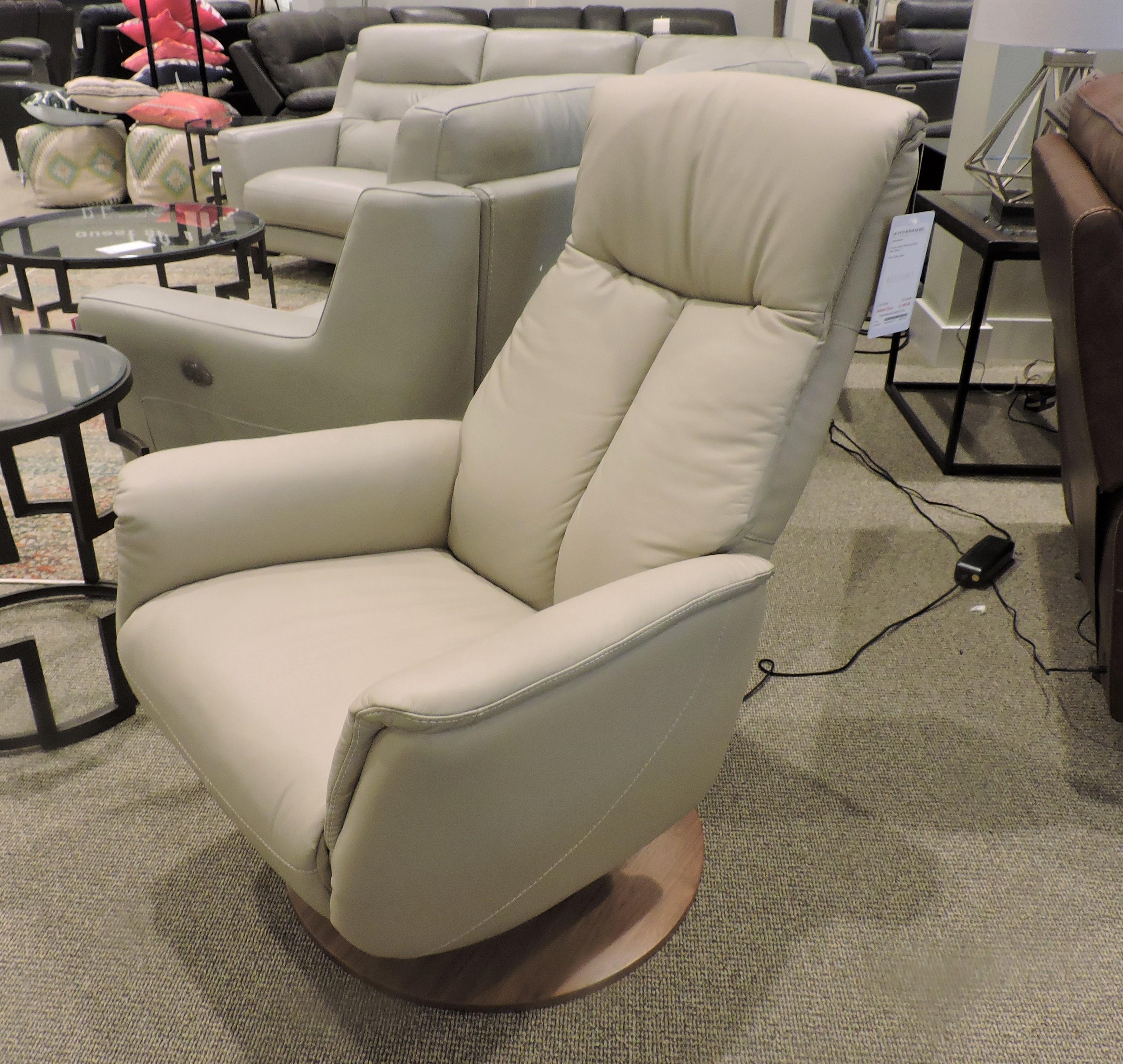 Palliser Q30 Quantum Power Recliner | Belfort Furniture | Recliners