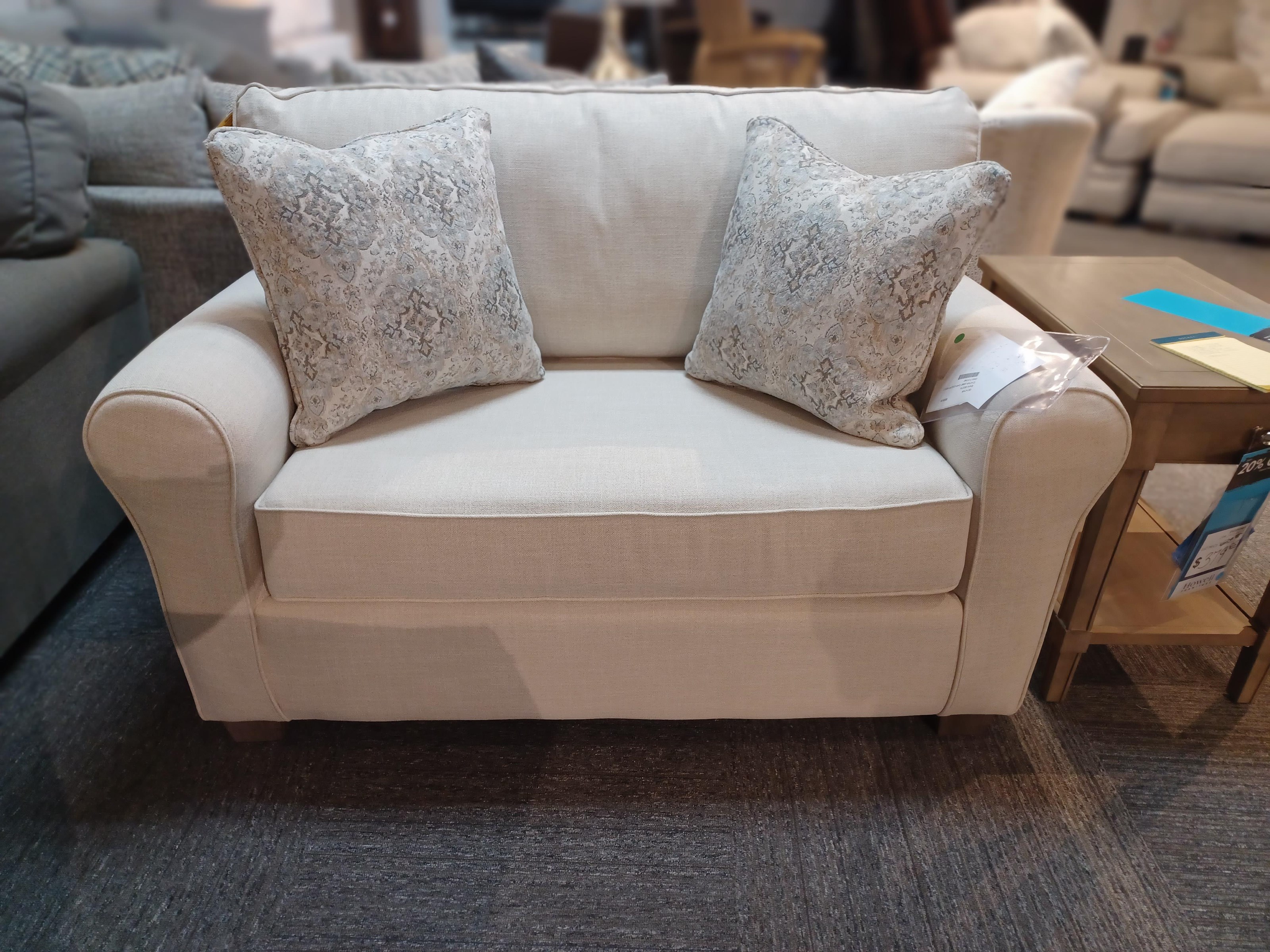 Best Home Furnishings Shannon CHAIR & A HALF WITH TWIN SLEEPER | Howell ...