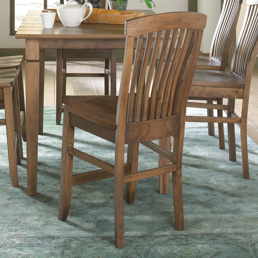 Daniel's Amish Middleton Dining Stool | Belfort Furniture | Bar Stools