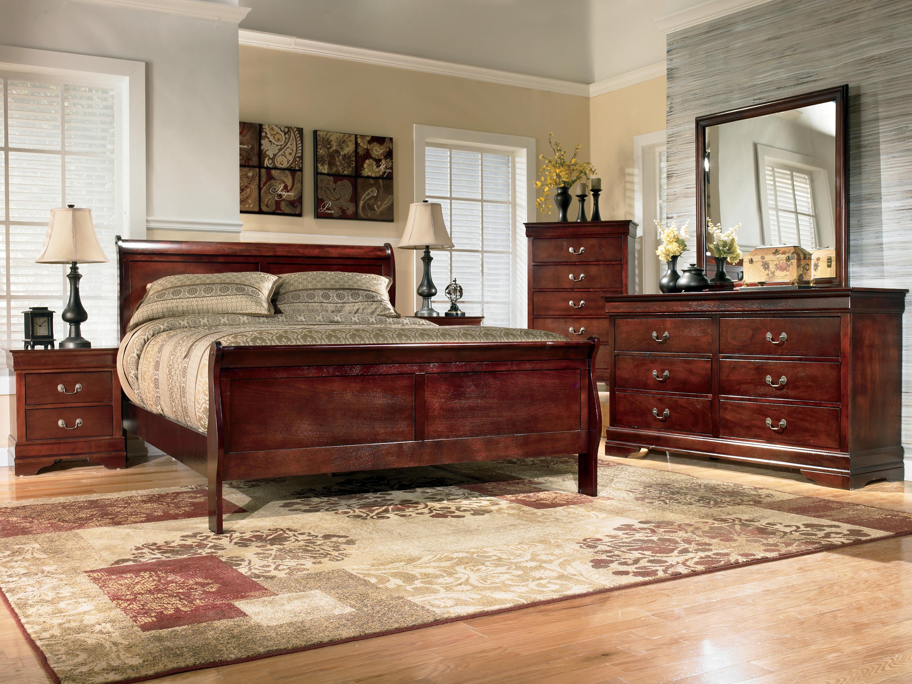 Ashley Signature Design Alisdair Queen Sleigh Bed | Dunk & Bright ...